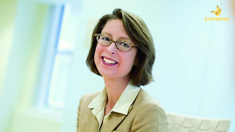 Nữ tỷ phú Abigail Johnson và nỗ lực không ngừng nghỉ để thoát khỏi cái ...